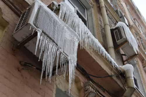 Falling Ice Dangers in NYC